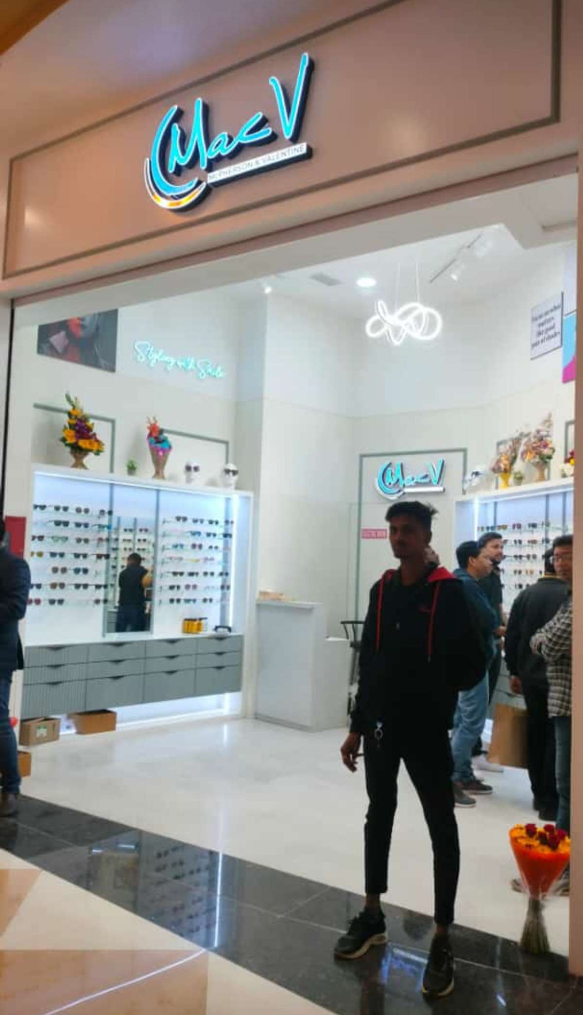 Designs by Electric Works Unique Electrical services, Ujjain | Kolo