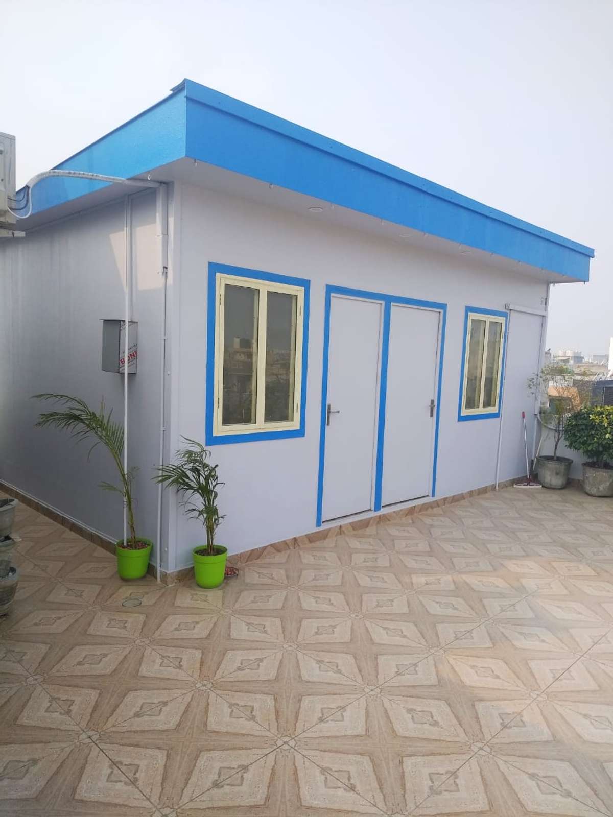 Designs by Contractor Fast installation Porta cabin, Delhi | Kolo