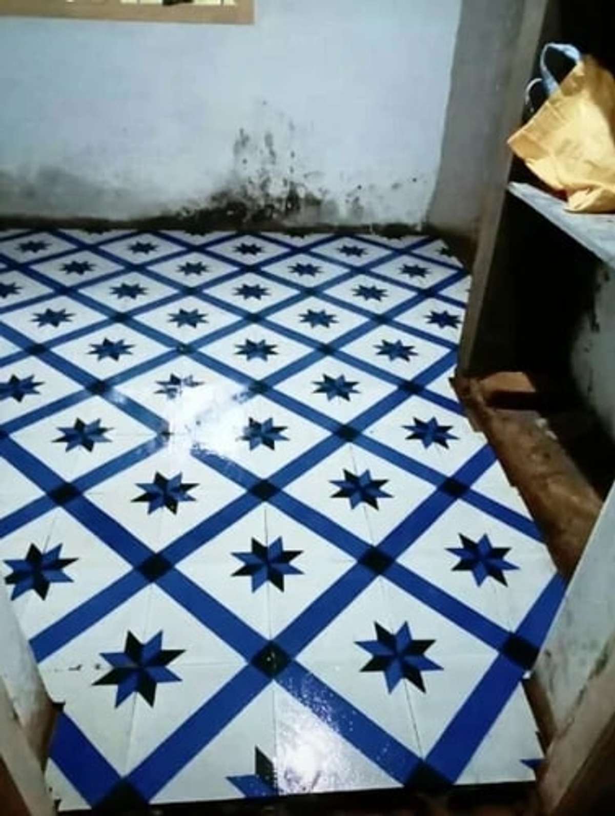 Organic Oxides ATHANGUDI CHETTINAD TILES, For Flooring