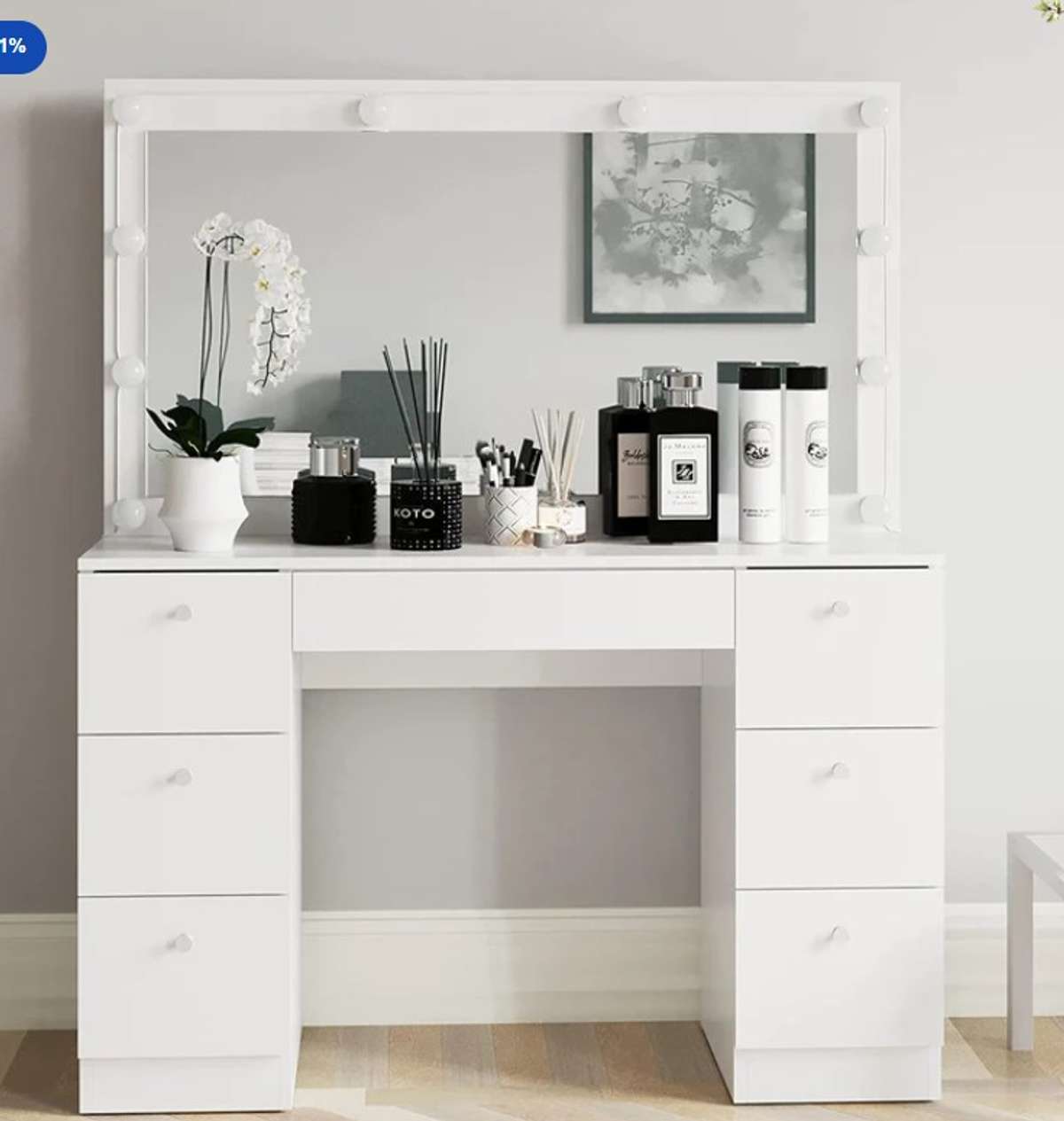 White Dressing Table Perfect for Bedroom