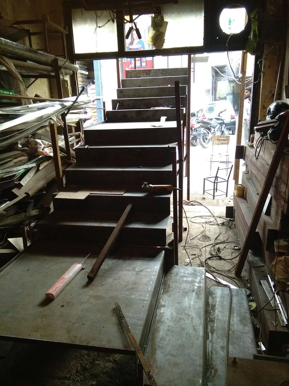 Designs by Fabrication & Welding Design Space Interior, Delhi | Kolo