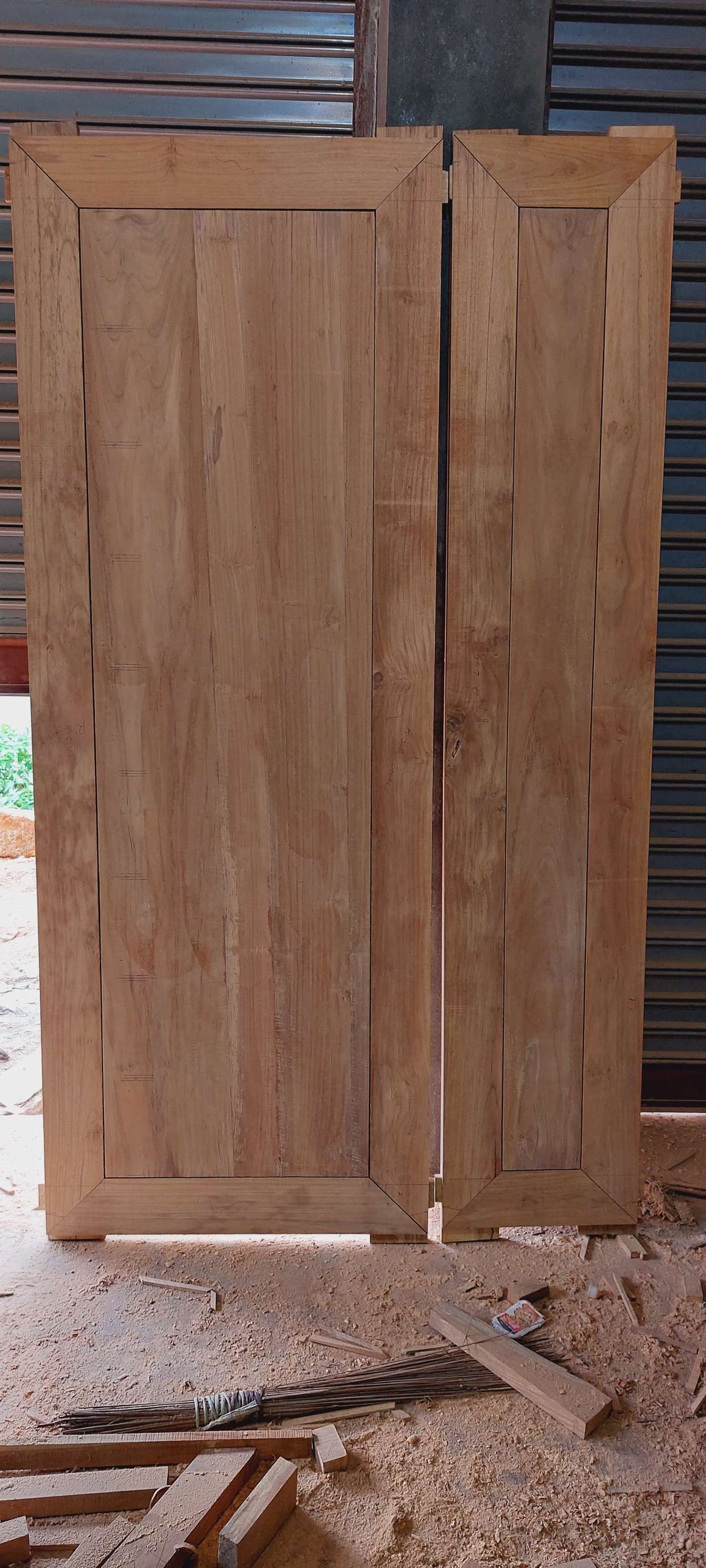 Designs by Carpenter Manu Ramachandran, Kottayam | Kolo