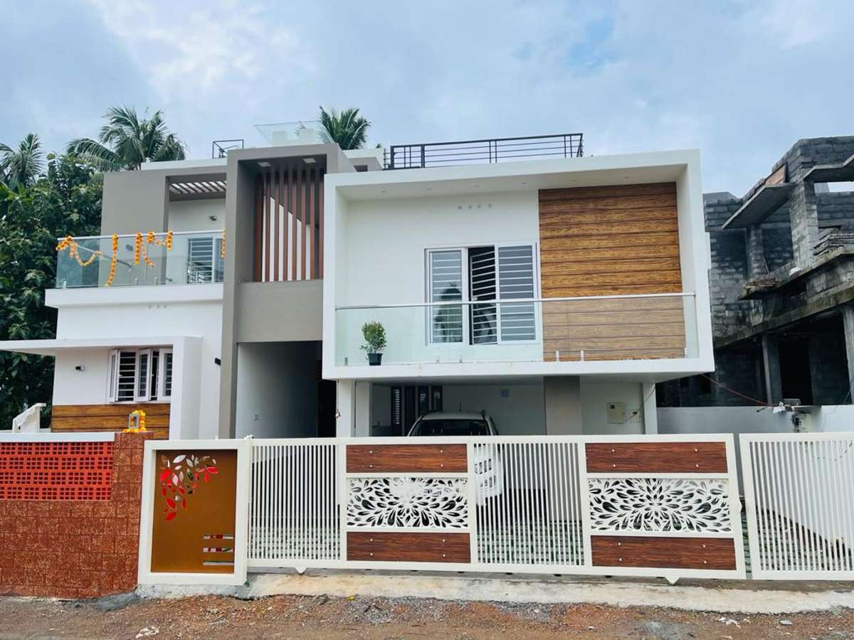 Designs by Home Owner aadil builders developers, Ernakulam | Kolo