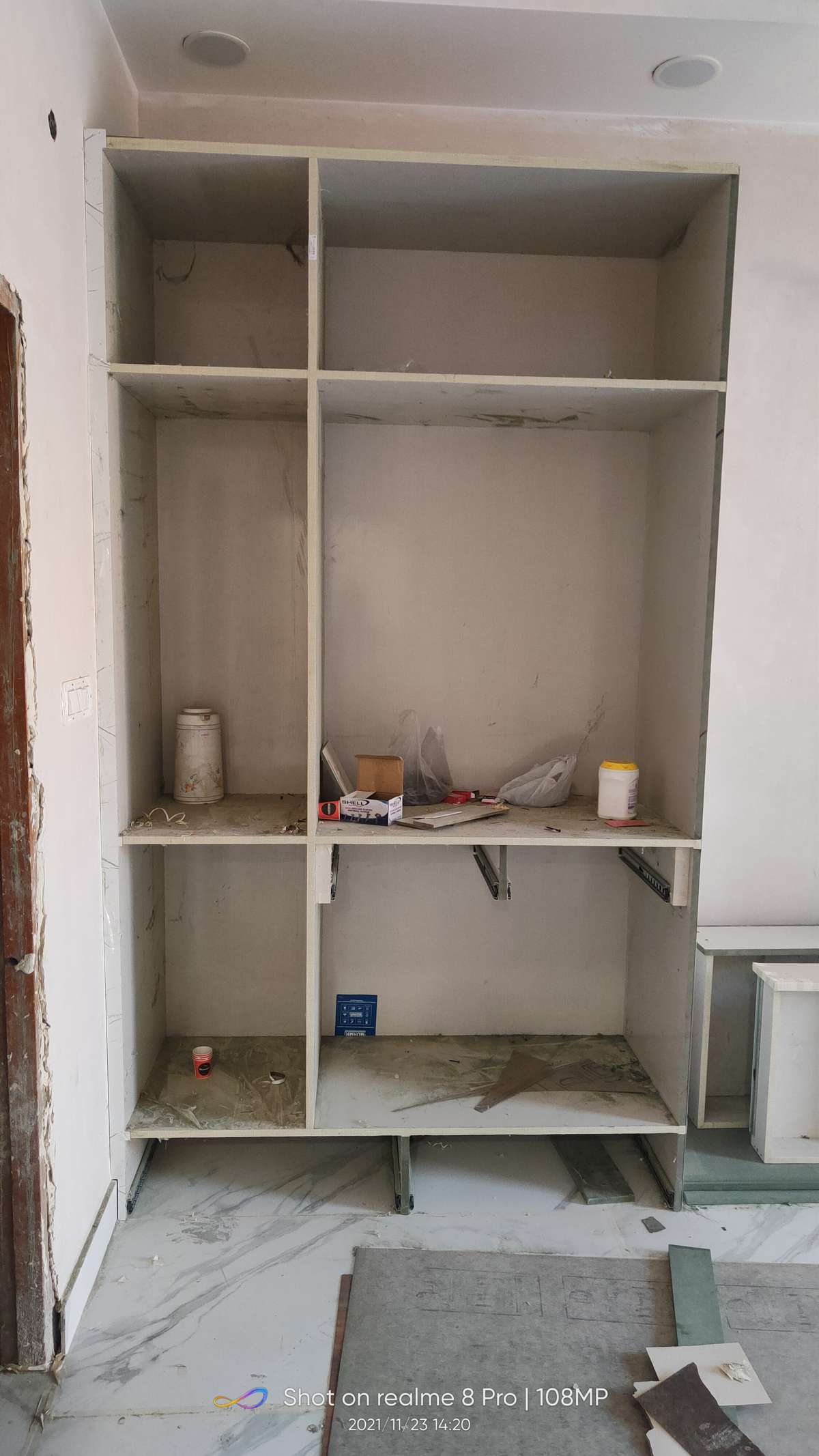 Designs by Carpenter Amit Sharma, Delhi | Kolo