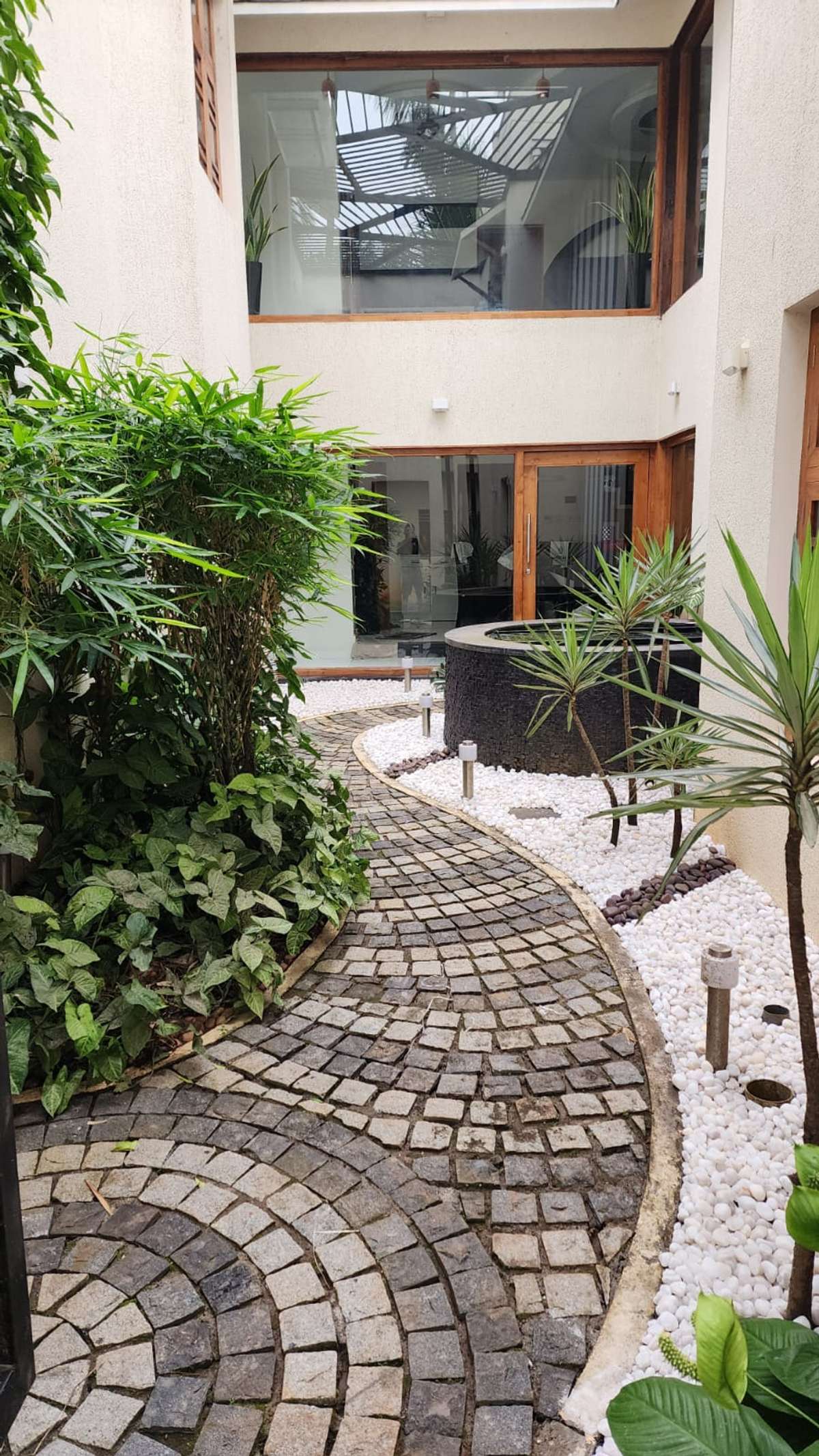 Designs by Gardening & Landscaping ROYAL GARDEN, Malappuram | Kolo