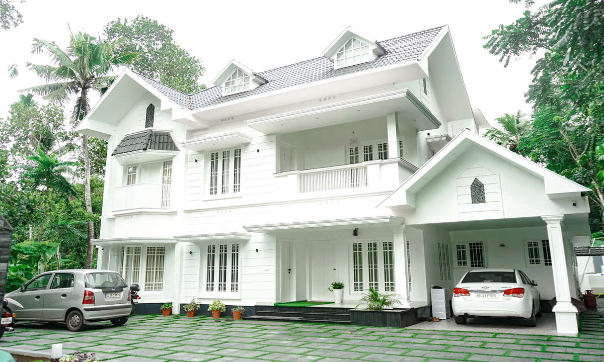 3 bedroom 2,800 sqft by Viya Constructions in Puthenkurish, Kochi, Kerala