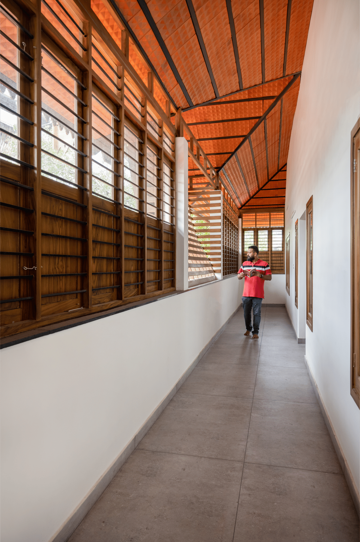 4 bedroom 4,000 sqft by JP Ventures in Tripunithura, Kochi, Kerala