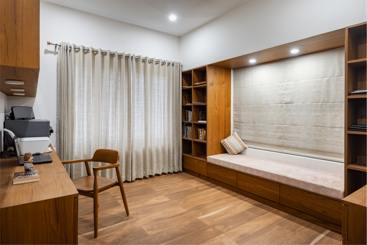 4 bedroom 4,000 sqft by JP Ventures in Tripunithura, Kochi, Kerala