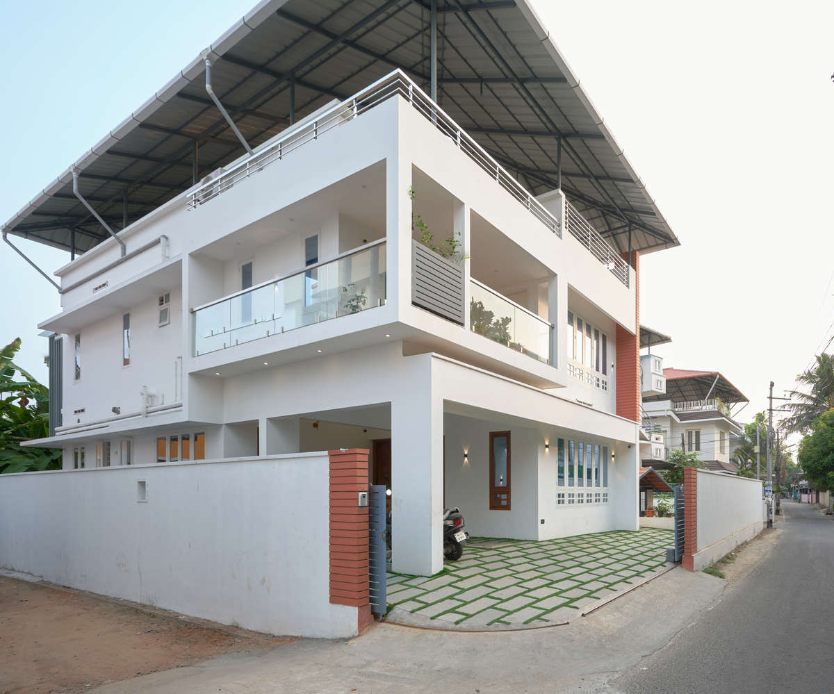 4 bedroom 2,631 sqft interior design by N Decor Interiors in Thykoodam ...