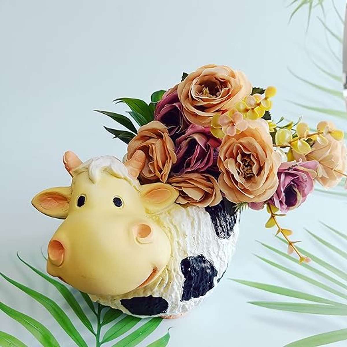 Cow Shape Polyresin Flower Succulent Planter Pot
