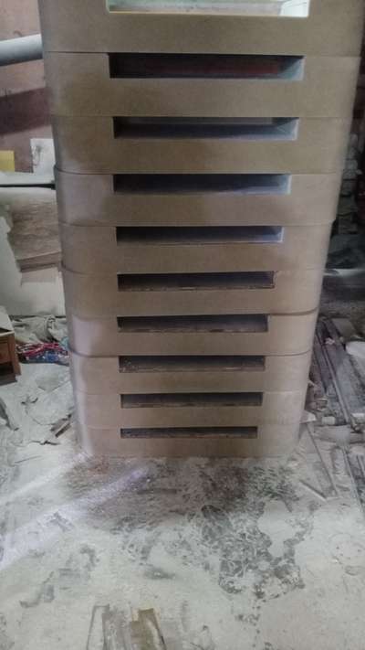 Designs by Contractor classic interior, Delhi | Kolo